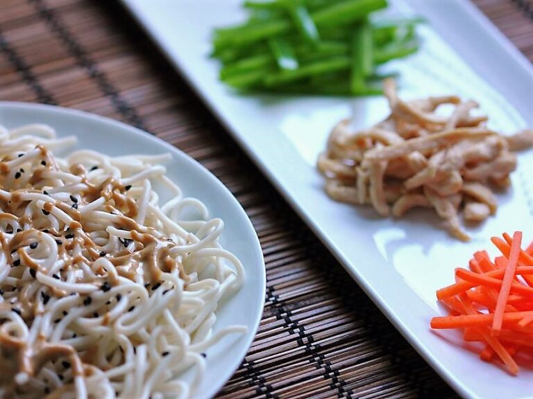 Cold noodles with sesame and peanut sauce | Soy, Rice, Fire